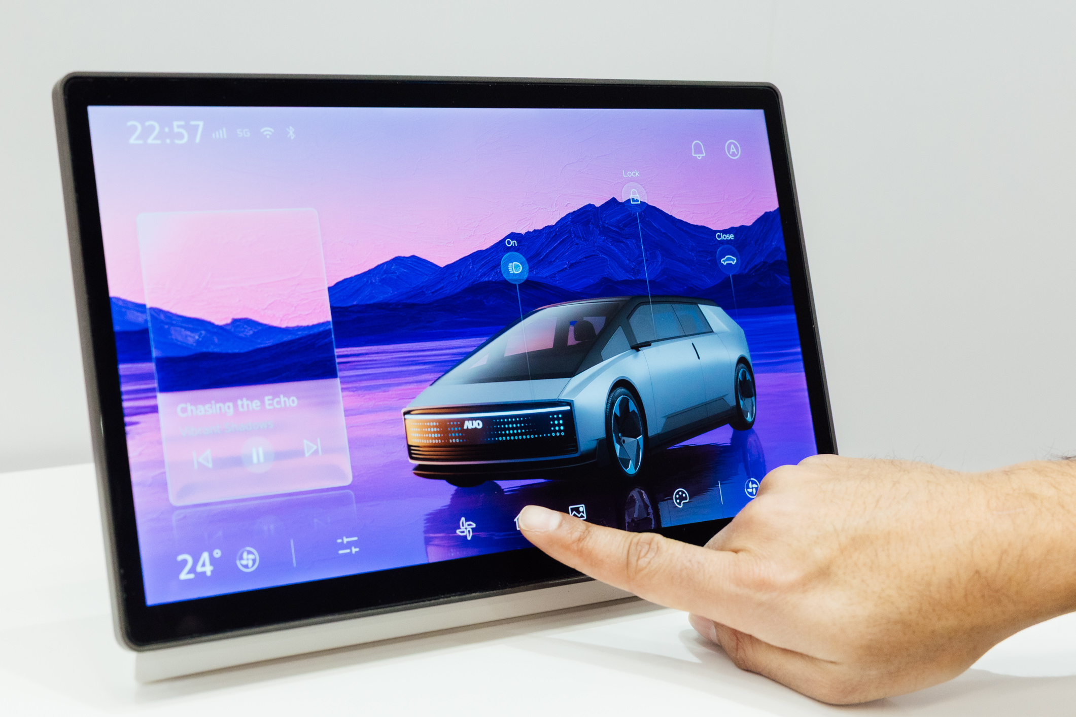 A First Look at AUO Mobility Solutions at CES 2026 - AUO